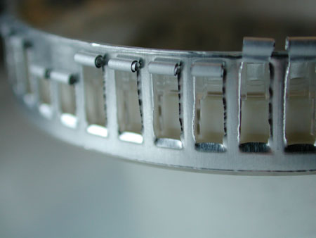 Fast foil sealing process keeps multi-dose inhaler drugs dry